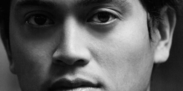 Chicken Hands: A Photographs by Ryan Arbilo | ClickTheCity Events