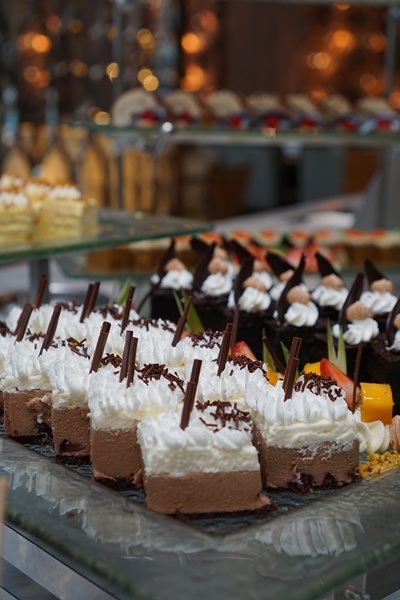 Corniche (Diamond Hotel, Manila, Metro Manila) Photos | ClickTheCity ...