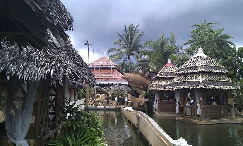 Isdaan Floating Restaurant (Calauan, Calauan, Laguna) Photos ...