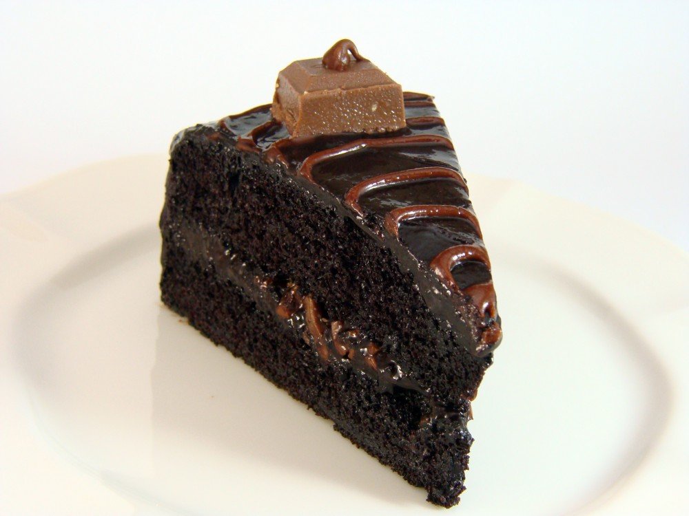 Chocolat Deep Dark Chocolate Cakes (Sgt. Esguerra Ave., Quezon City ...