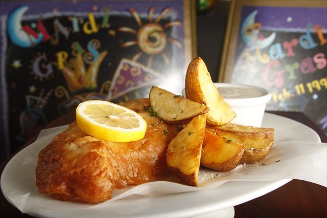 Rue Bourbon Bar & Restaurant (Salcedo Village, Makati, Metro Manila ...