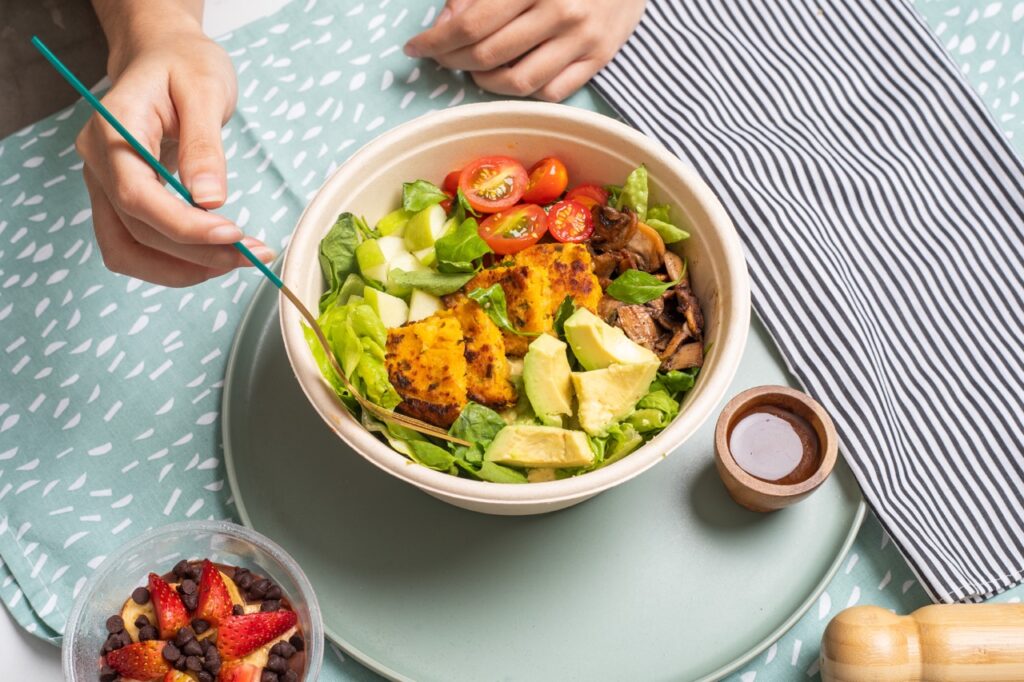 Get Healthy Bowls & Wraps Delivered to Your Door with a SaladStop Daily ...