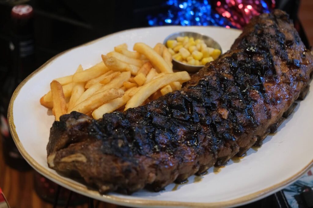 Randy's Donuts, El Pollo Loco, & TGIFridays All in One Place at Okada ...