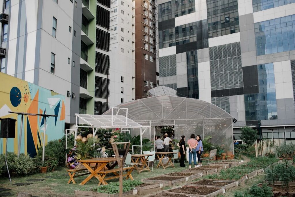 BGC and Urban Farmers Open Greenhouse for Events Unique farm-to-table ...