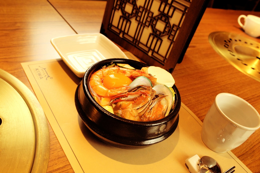 Kiwa Express Opens in Ayala Malls Manila Bay, Offering Authentic ...