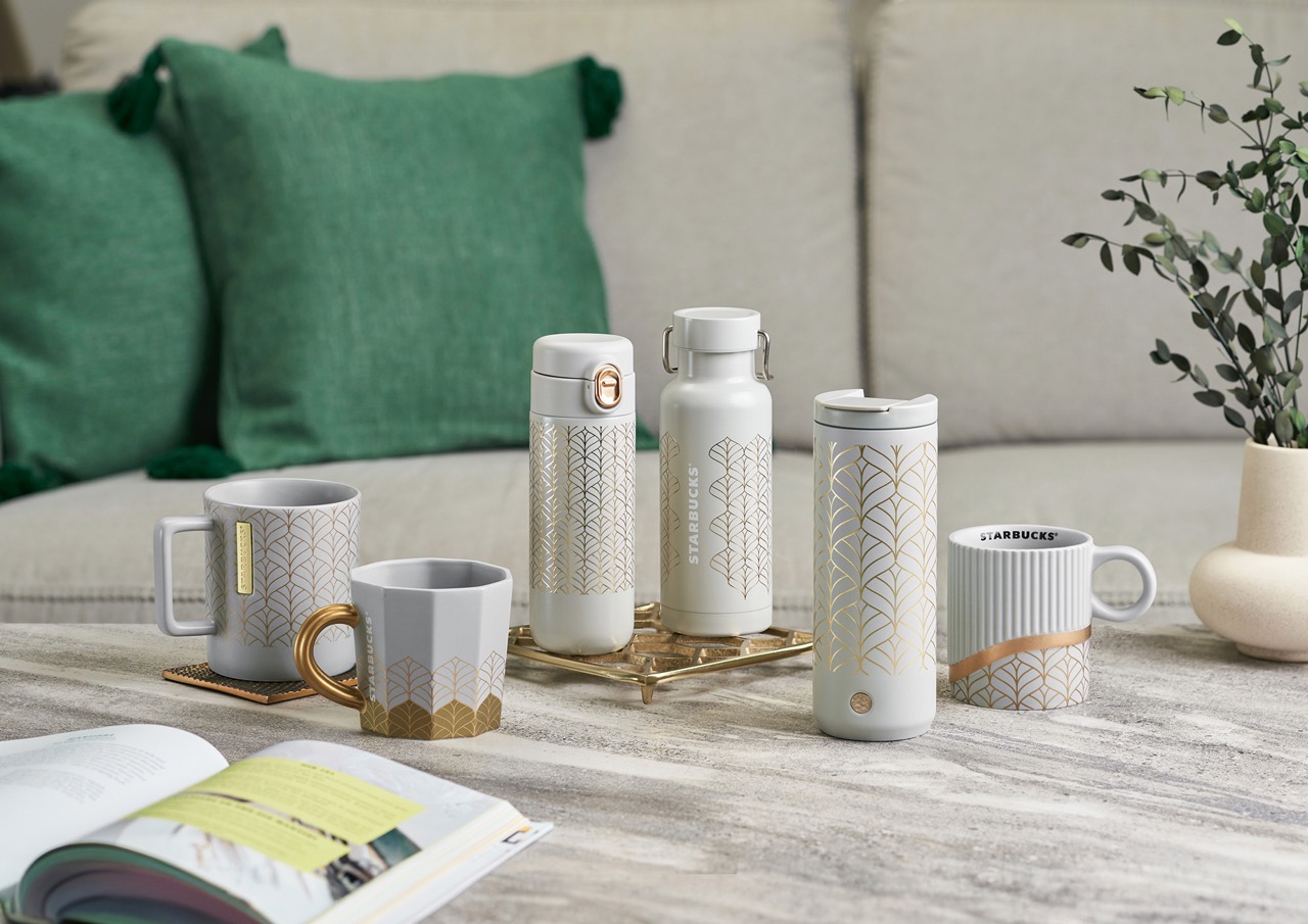 Starbucks Brews a Summer Surprise with Exclusive Collections in Vibrant ...