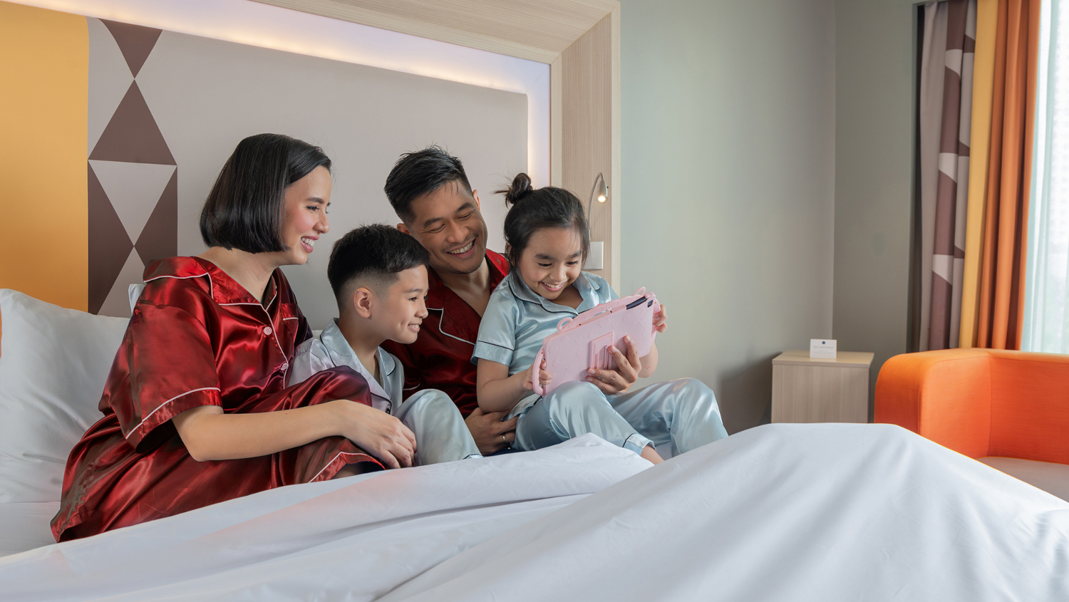 Egg-stravaganza Family Easter Carnival at Novotel Manila Araneta City ...