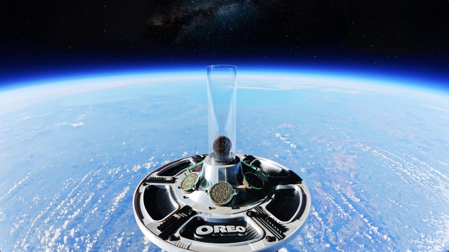 OREO Creates History: First Cookie to Dunk in the Milky Way | ClickTheCity